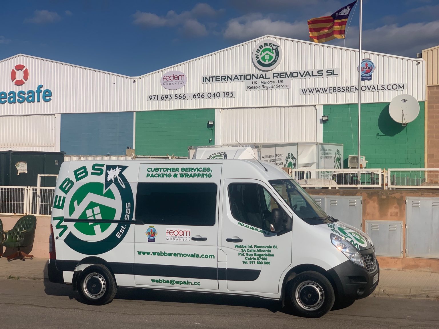 Packing, Wrapping, Service in Mallorca - Webbs International Removals Ltd | Removals to Majorca ...